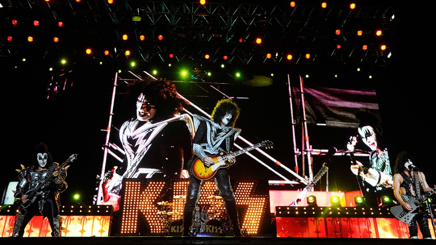 Queen-Kiss: el día que hubo lágrimas en ambos lados - En Provincia
